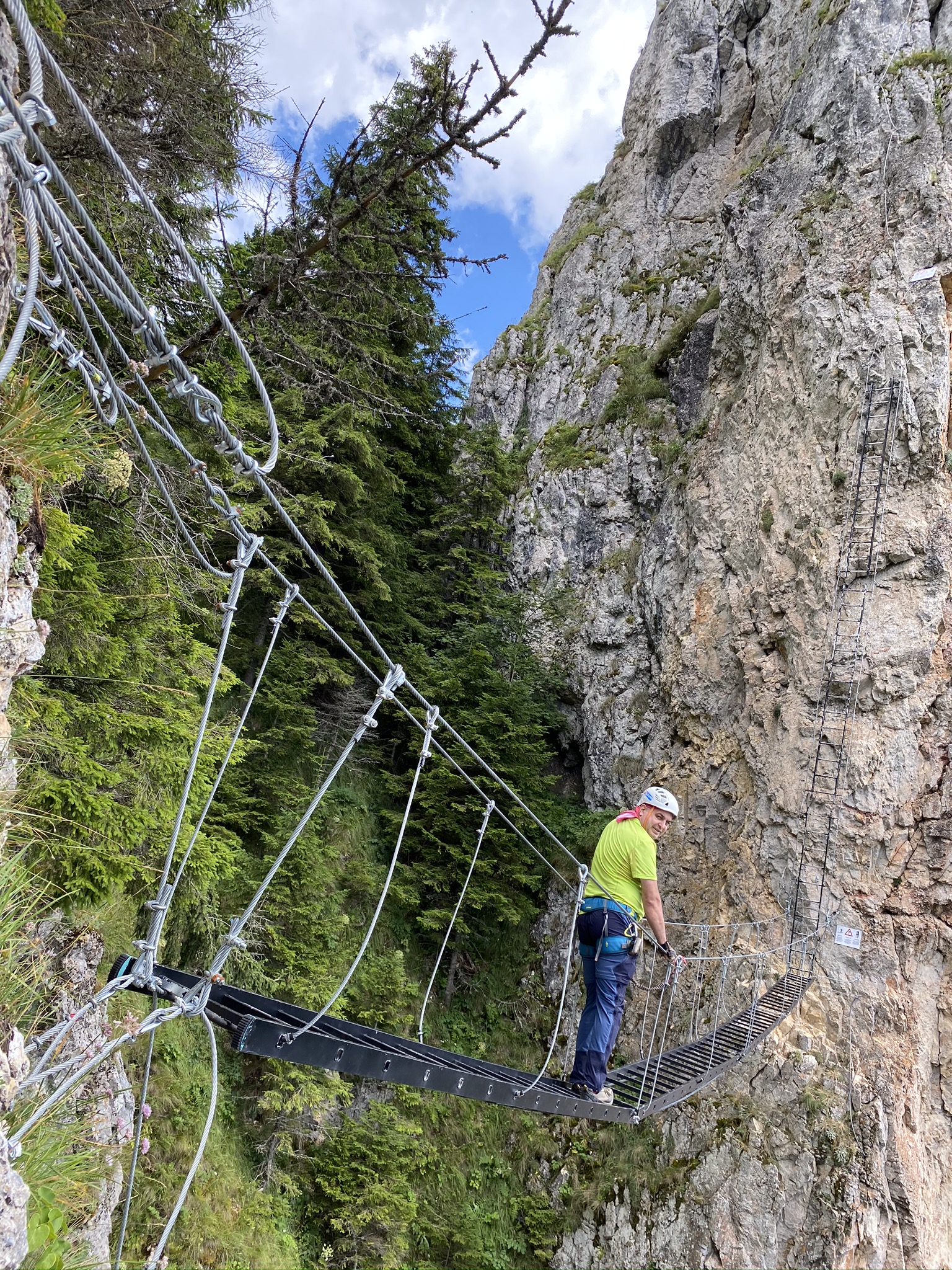 Via Ferrata “Piatra Șoimilor” – Corbu, Harghita (3 routes: B/C, D, E ...